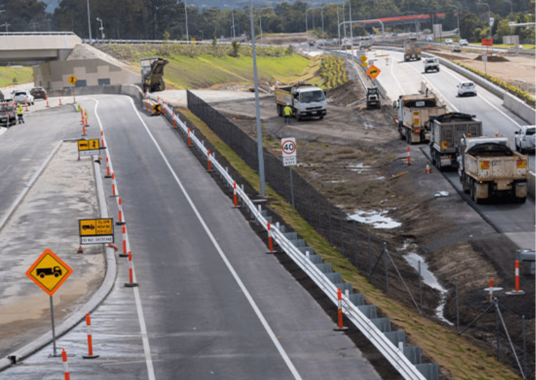 Nationwide Crane Hire: 25T Franna Crane for Bruce Highway Project